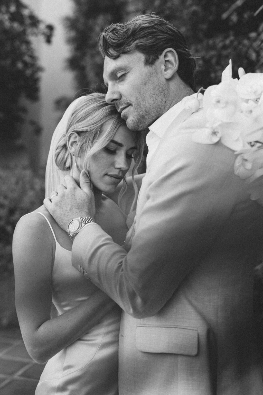 Romantic Summer Wedding at Hummingbird Nest Ranch - Featured in People ...